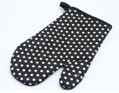China Colorful  Cooking  Microwave Oven Gloves For Household Electrical Appliances for sale
