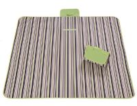 China Park Padded Waterproof Picnic Blanket , Outdoor Picnic Mat Moisture Proof for sale
