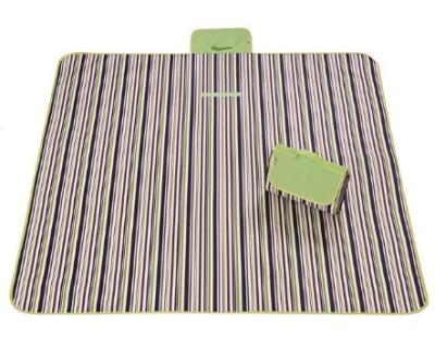 China Park Padded Waterproof Picnic Blanket , Outdoor Picnic Mat Moisture Proof for sale