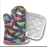 China Kitchen Cooking Baking BBQ Cartoon Oven Gloves Heat Resistant for sale