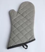 China Canvas Flame Retardant Gloves Black Green Color Heat Protection for sale