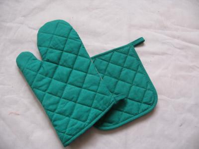 China Cotton Fabric Microwave Oven Glove And Pot Holder Set Green Orange Black Colors for sale