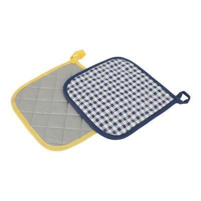 China Small Grid Silver Coating Cotton Cloth Hot Pad Holders For Kicthen Cooking for sale