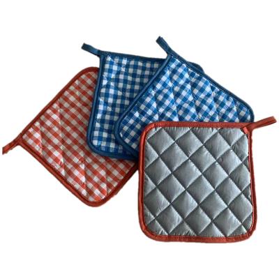 China New Design Multi Color Grid Cotton Cloth Hot Pad Holders For Kitchen Cooking for sale