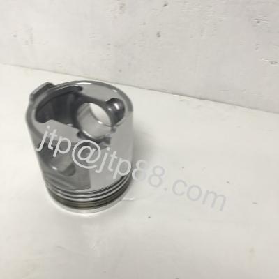 China 4D55 Cylinder Diesel Engine Piston MITSUBISHI MD182601 ( R ) MD182607 ( L ) With Inner Cooling for sale