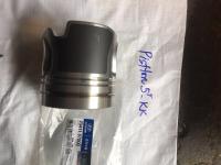 China FL413 DEUTZ Gasline Diesel Engine Piston Diameter 125mm FL912 / 913 / 413 / 514 for sale