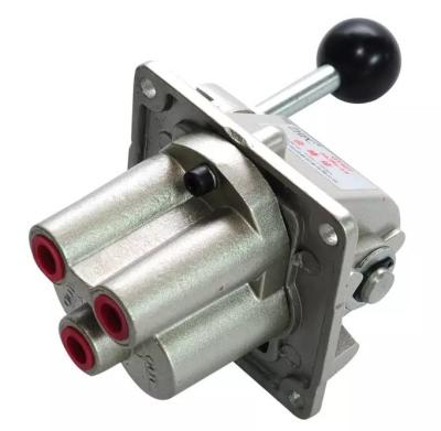 China 3 Position 4 Way Manifold Control Valve 34JR6-L8 Manual Reversing Valve for sale