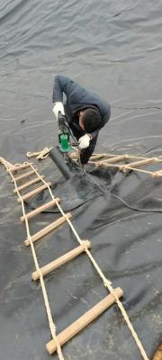 China HDPE Geomembrane Liner 0.5mm to 3.0mm Thickness for Landfill Pond Mining Water Containment for sale