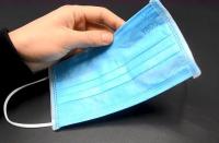 China 17.5 * 9.5CM Disposable Earloop Face Mask Non Sterilization Dust Proof for sale