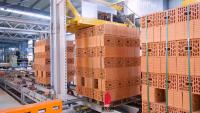China Automatic Clay Brick Packaging Machine Belt Strapping And Packaging System for sale
