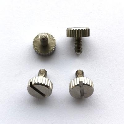 China M2.5X6 Stainless Steel Machine Screws knurled head passivated for sale