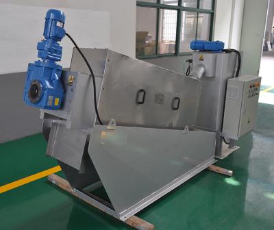 China Multi Plate Screw Press Sludge Dewatering System 303 90-150 kg/h for Municipal Wastewater for sale
