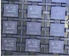 China KMRV50014M-B809 EMCP Memory Chip 128GB eMMC 5.1 + 32Gb LPDDR3 1866MHz 221FBGA Package for sale