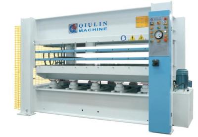 China 160 Ton 3 Layer Hot Press for Plywood Production 1600kN 4 Platens for sale