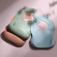China Bacteria Resistant Packaging Customized Silicone Baby Feeding Pinny Safe In Sterilizer for sale