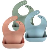 China Bacteria Resistant Packaging Customized Silicone Baby Feeding Pinny Safe In Sterilizer for sale