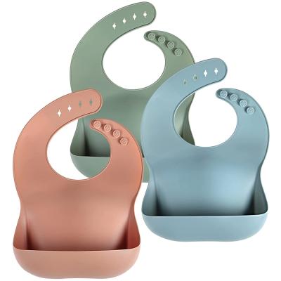 China Bacteria Resistant Packaging Customized Silicone Baby Feeding Pinny Safe In Sterilizer for sale