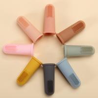 China Soft Infant Food Grade Silicone Finger Toothbrush 0-6 Months 6-12 Months for sale