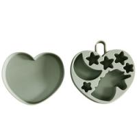 China Multi Shaped Silicone Ice Cream Moulds DIY BPA Free Unicorn Cake Mould With Lid for sale