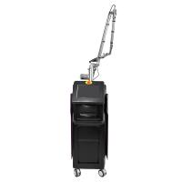 China Picosecond Picosure Nd Yag Laser Tattoo Removal Machine OEM For Salon for sale