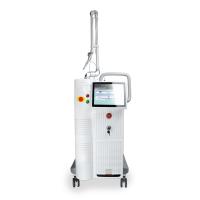 China Home Use 10600nm Co2 Fractional Laser Co2 Fractional Laser Beauty Machine for sale