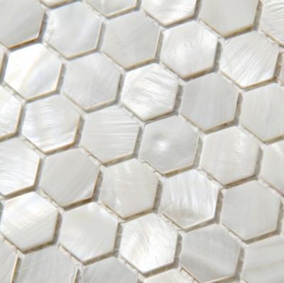 China Handmade Freshwater Sea Shell Wall Mosaic Hexagon 23.5mm 305x305mm Sheet for sale