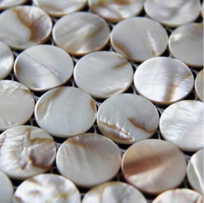 China Handmade Freshwater Shell Mosaic Colorful Round Pieces 25mm 305x305mm Sheet for sale