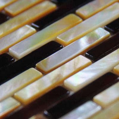 China Natural Sea Shell Mosaic Tile Yellow Butterfly Mixed Penguin Shell 8x25mm 305x305mm for sale