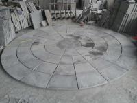 China Chinese Black Slate Circle Medallion Paving Stone Natural Cleft Surface 600mm Diameter for sale