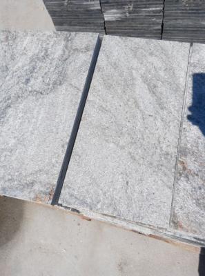 China Green Quartzite Patio Stone Flamed Surface 60x60cm Natural Stone Floor Tile for sale