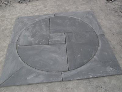China Black Slate Medallion Square Pattern Plaza Floor Paving Stone 30x30cm Natural Cleft for sale