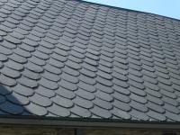 China Ink Black Slate Roof Tiles 400x250mm Natural Split Lightweight Weathering Slates for sale