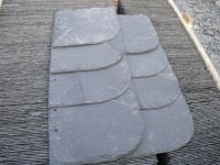 China Ink Black Slate Roof Tiles 400x250mm Natural Split Lightweight Weathering Slates for sale