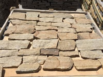 China Golden Yellow Quartzite Field Stone Random Natural Stone Veneer Cladding 2-3.5cm Thick for sale