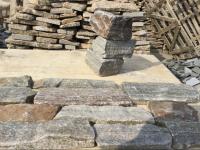 China Pink Quartzite Random Stone Veneer Quartzite Field Stone Natural Stone Cladding for sale