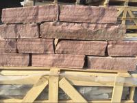 China Red Sandstone Field Stone Natural Random Veneer 2-3.5cm Thickness Wall Cladding for sale