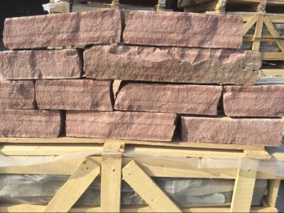 China Red Sandstone Field Stone Natural Random Veneer 2-3.5cm Thickness Wall Cladding for sale