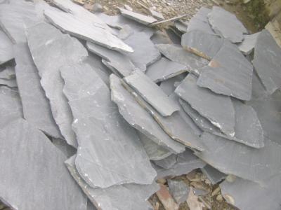 China Grey Slate Random Flagstone Natural Paving Stone 30-50cm Irregular Patio Flooring for sale