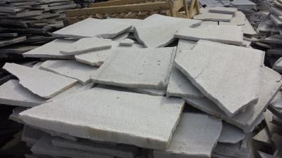China Snow White Quartzite Random Flagstone,Quartzite Random Stone,Crazy Stone,Landscaping Stone for sale