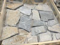 China Blue Quartzite Random Flagstone 2-3.5cm Little Tumbled Patio Flooring Wall Stone for sale