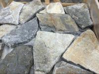 China Blue Quartzite Random Flagstone 2-3.5cm Little Tumbled Patio Flooring Wall Stone for sale
