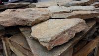 China Rustic Quartzite Random Flagstone 2-3.5cm Natural Irregular Patio Stone for sale