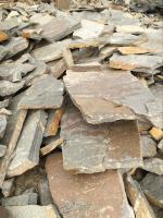 China Rustic Quartzite Random Flagstone 2-3.5cm Natural Irregular Patio Stone for sale
