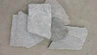China Tumbled Pink Quartzite Random Flagstone Crazy Stone Irregular Flagstone Landscaping Stone for sale