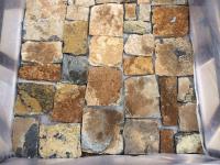 China Yellow Slate Stone Cladding Split Face Wall Tiles Random Natural Stone 10x10cm for sale