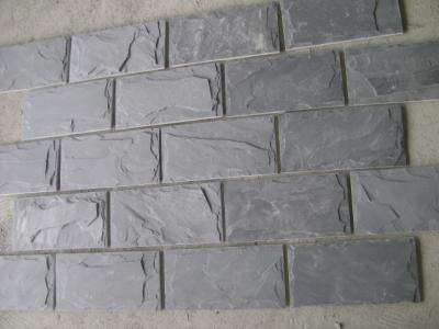 China Black Slate Mushroom Stone Wall Cladding 30x15cm 15-25mm Natural Landscaping Stone for sale