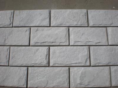 China Snow White Quartzite Mushroom Stone Wall Cladding Outdoor Tile 30x15cm 20x40cm for sale