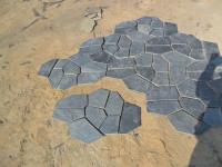 China Black Slate Flagstone 1.2-1.5cm Natural Patio Pavers for Walkway and Wall Cladding for sale