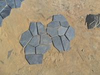 China Black Slate Flagstone 1.2-1.5cm Natural Patio Pavers for Walkway and Wall Cladding for sale