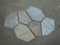 China Oyster Split Face Slate Flagstone Natural Quartzite Patio Stone 1.2-1.5cm Thick for sale